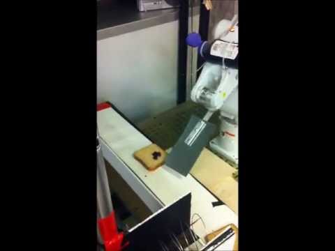 Beautiful Sandwich Making Robot - YouTube