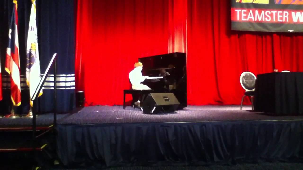 Christopher Duffley sings Lean On Me for Teamsters in NYC - YouTube