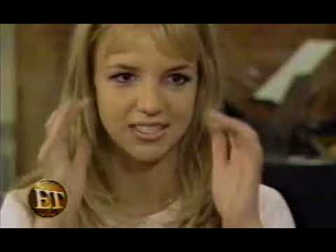 Britney Spears - 1999 ET - Sabrina the Teenage Witch Interview - YouTube