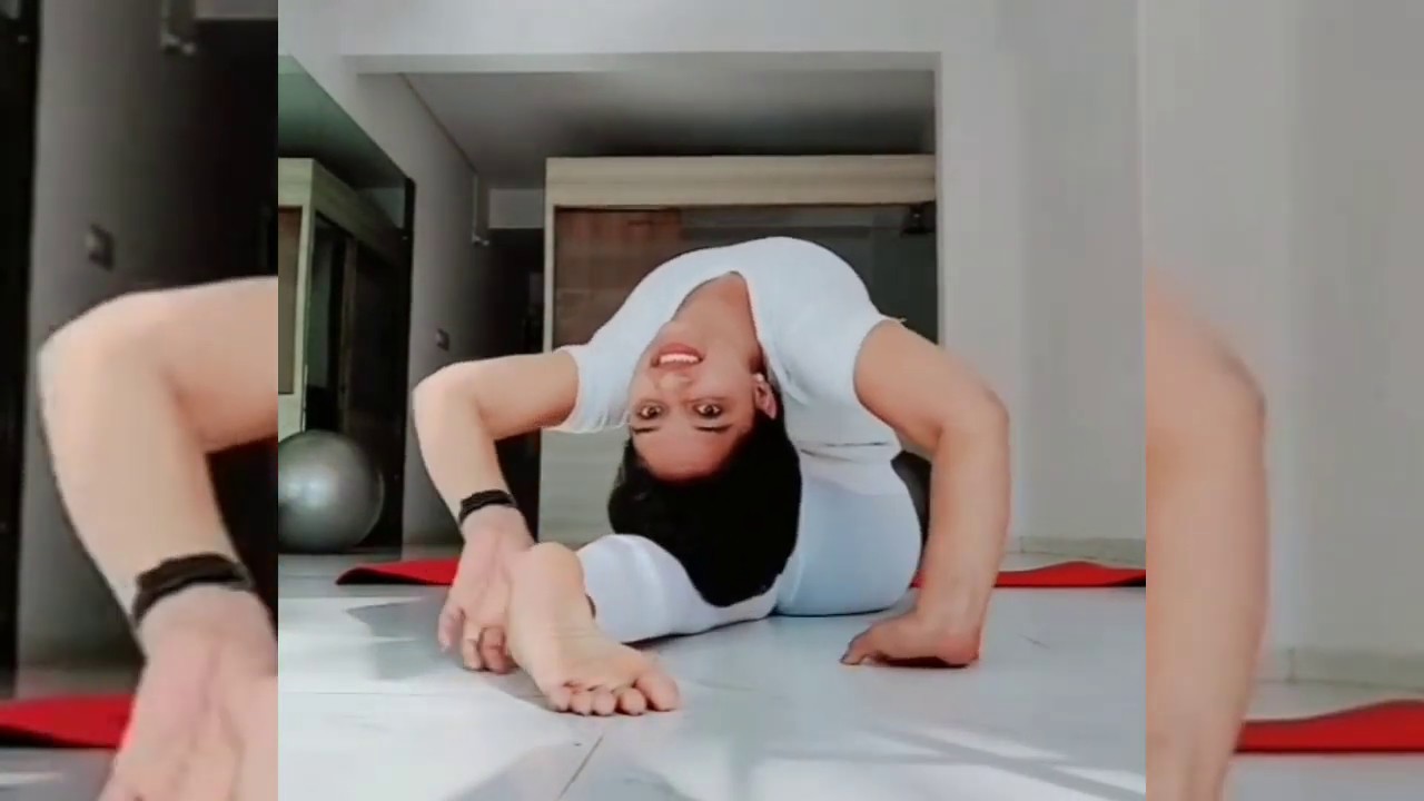 March 2, 2020 ! Yoga workout and leg stretching | YOGA INDIAN GIRL ...