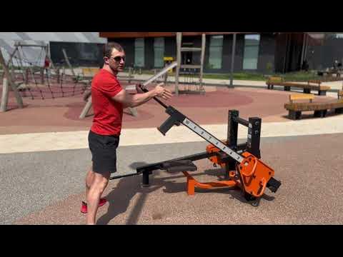 Уличные тренажеры #FOREMAN Как выполнять приседания на уличных ...