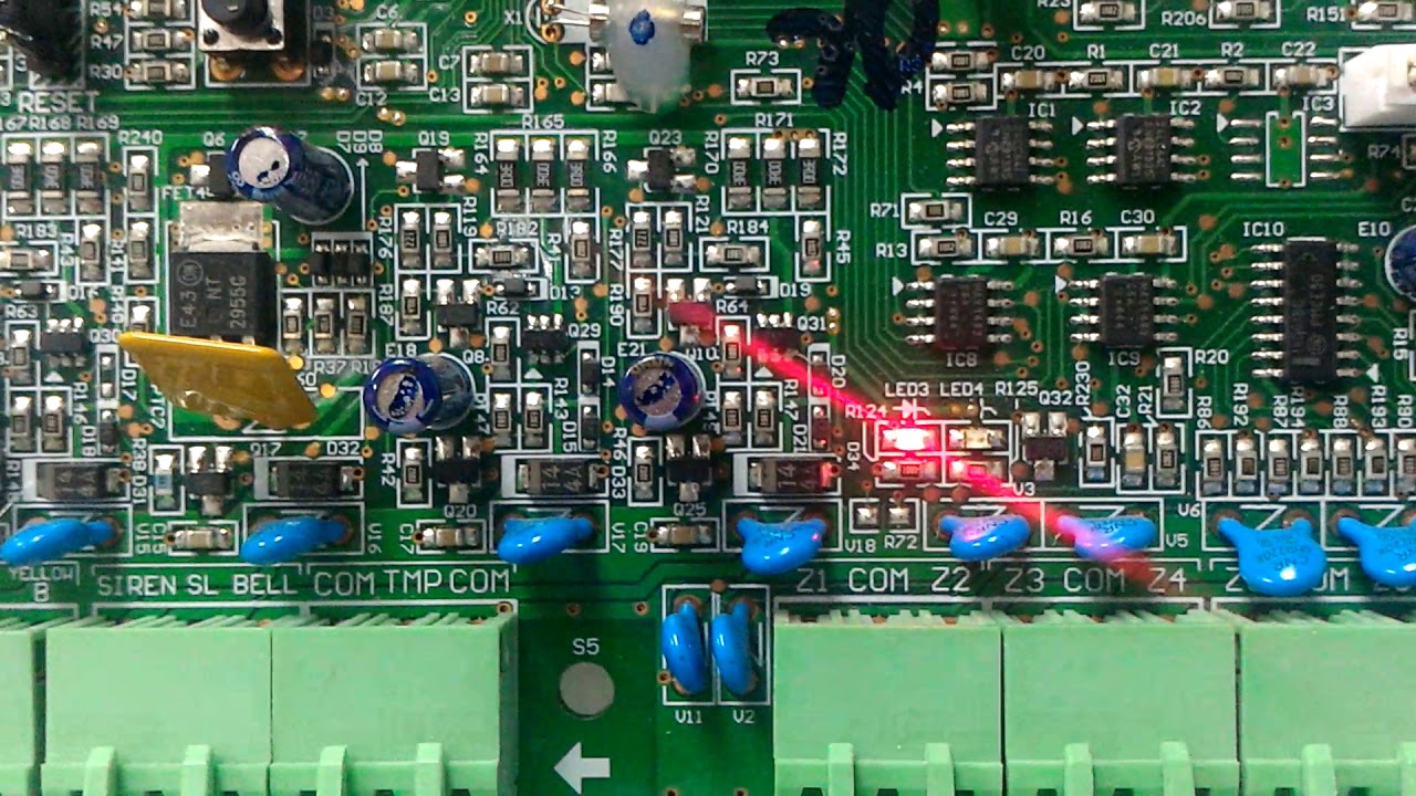 Daikin AX1 Alarm Reset Mainboard - YouTube