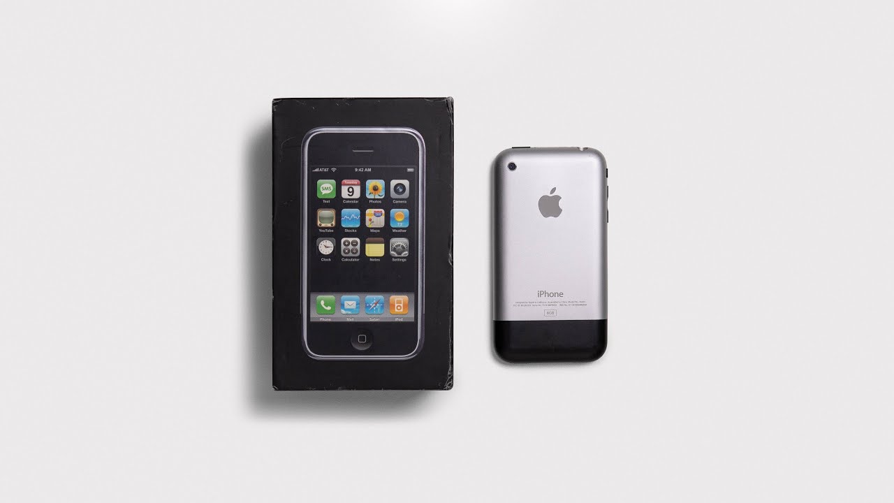 Apple's First IPhone: How It Looked And What It Could Do