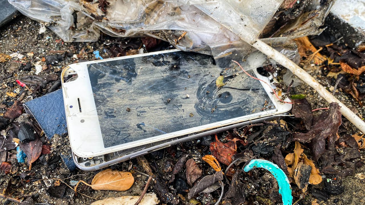 Restoring an extreamly damaged Iphone 6 | Iphone 6 restoration - YouTube