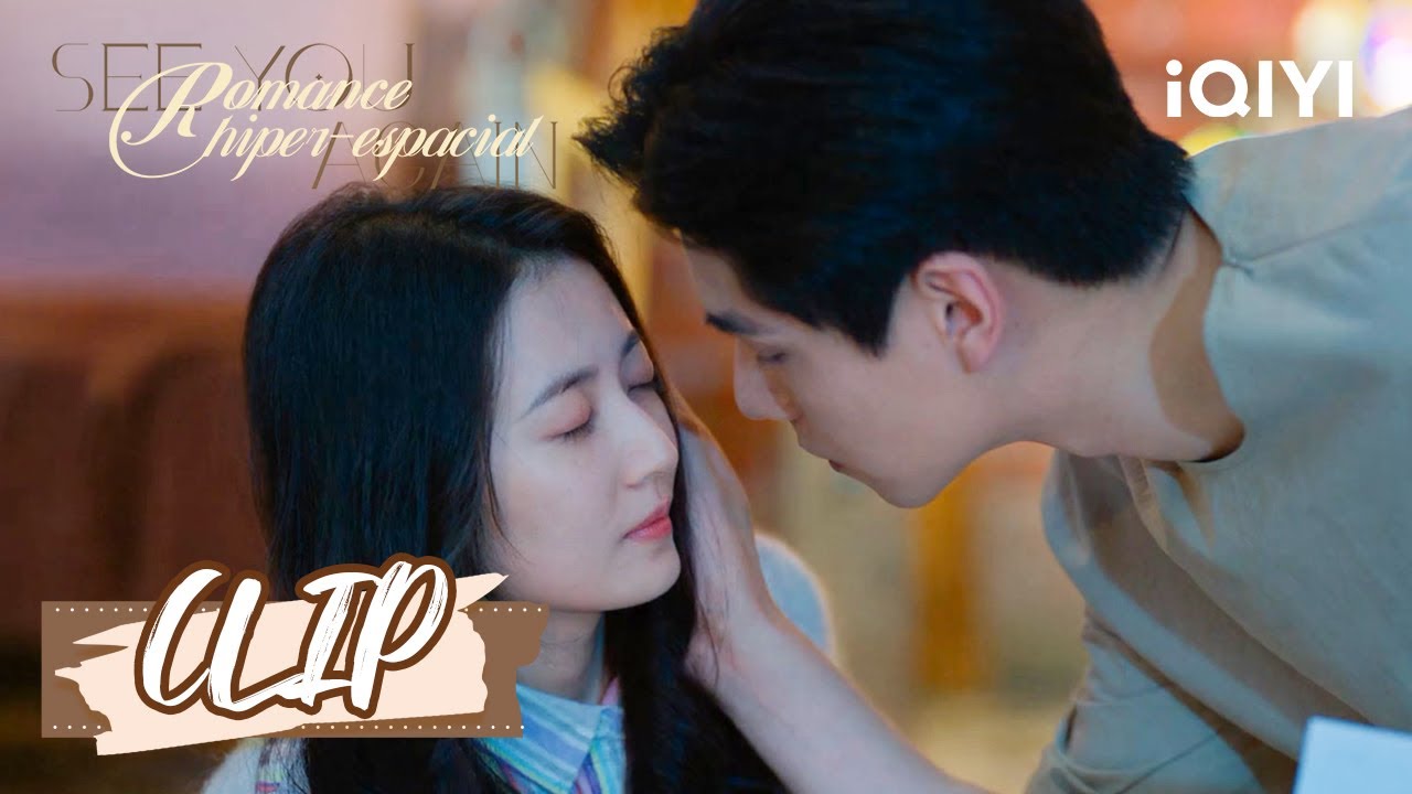Tan dulce, haciendo una escena de beso con mi ídolo | Romance hiper-espacial | iQIYI Spanish ...