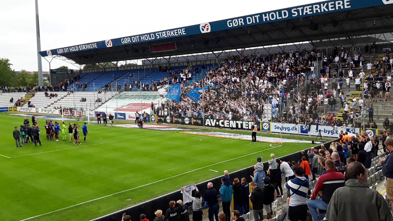 OB - FC København 2-3 FCK og Sektion 12 fans fejrer sejren! - YouTube