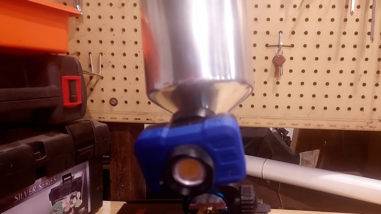 Astro spray gun mounted light - YouTube