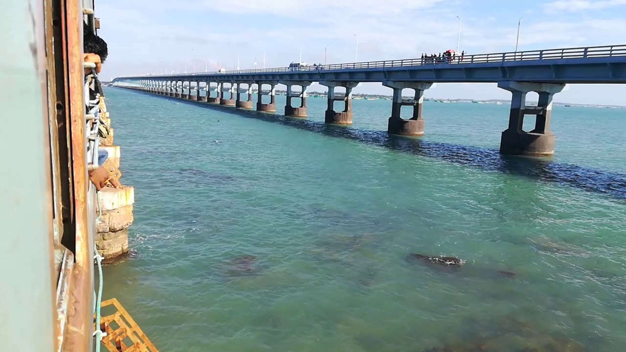 Amazing Pamban Bridge crossing by Train to Rameshwaram Jn railway ...