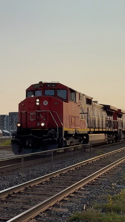 CN C44-9WL Leader on CN A424 (9/13/2024) - YouTube