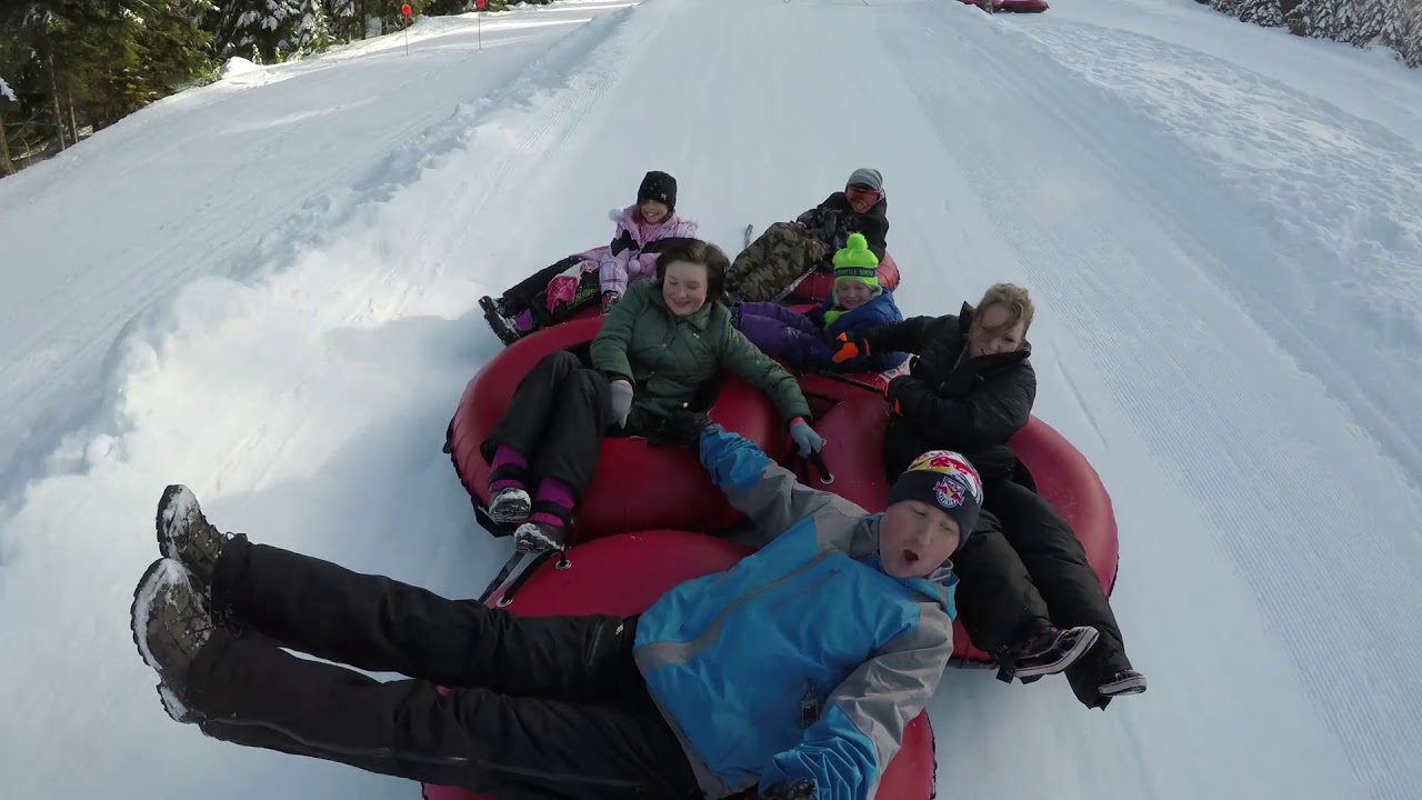 White Pass - Sledding with cousins! - YouTube