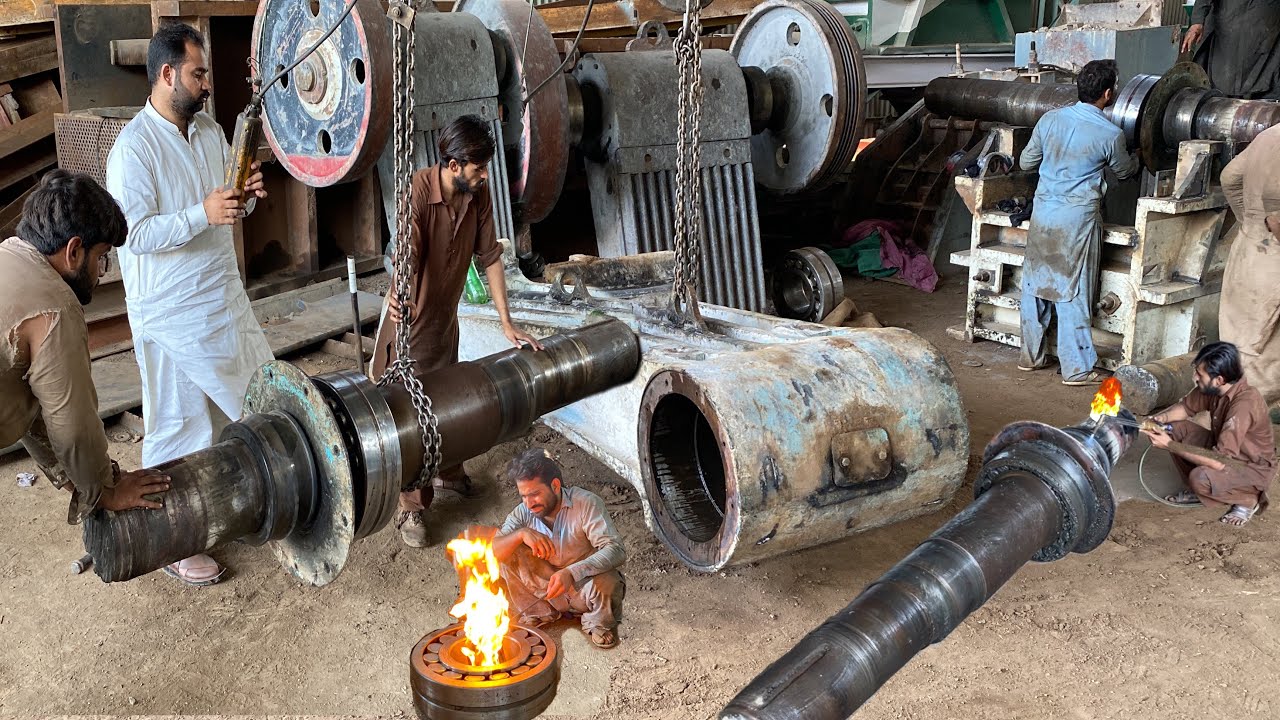 Disassembly of shaft & Repairing work of heavy Crankshaft of Crushing Plant | @jktechnology786 ...