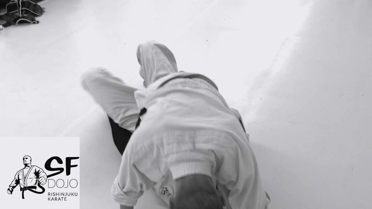 Arm triangle, escape headlock & mount - YouTube