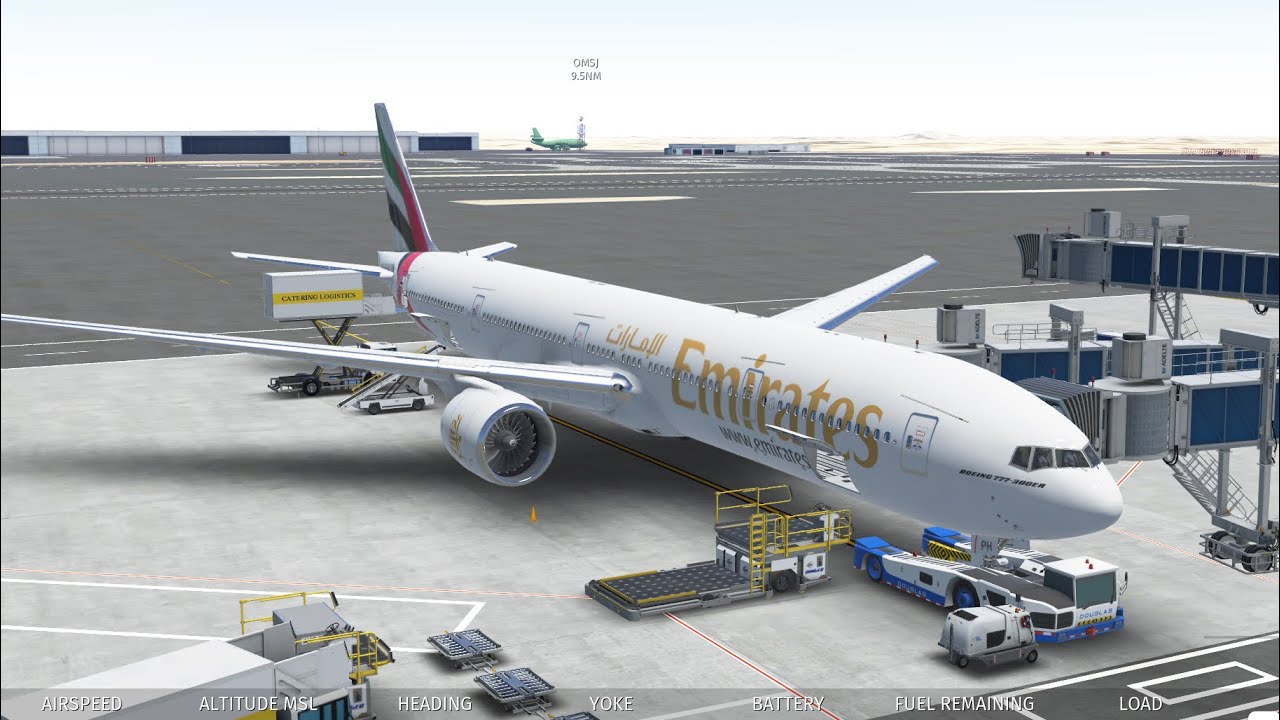 Emirates 777-300ER landing in Dubai international airport | infinite ...