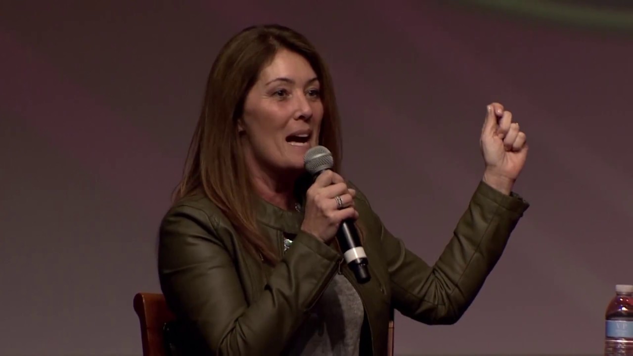 Melissa Albers with Mentor and Friend John Maxwell - YouTube