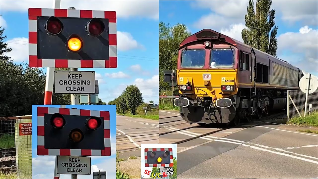 Horsemoor Level Crossing, Cambridgeshire - YouTube