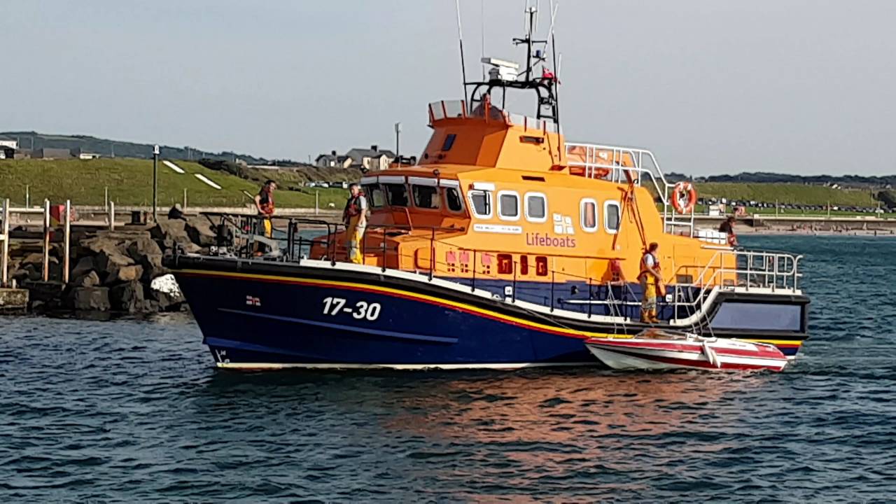 Portrush RNLI Lifeboat 17-30 16/8/2016 Part 1 - YouTube