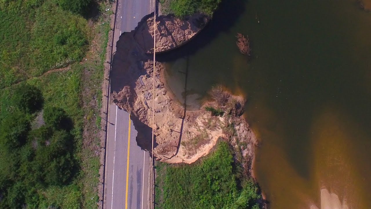 Drone video flood damage to Red River Bridge on Hwy 78 Texas & Oklahoma ...