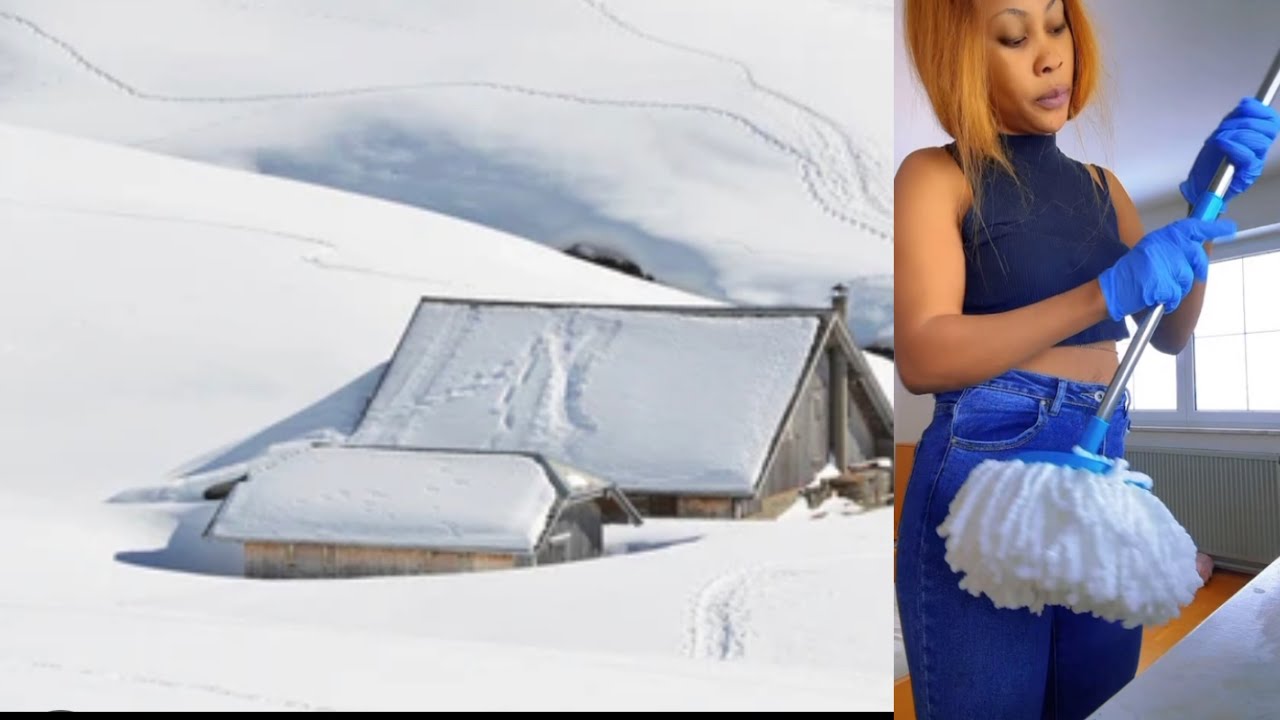Snow covered my new house + cleaning 🧼 and unboxing - YouTube