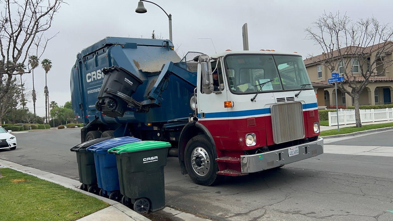 Rare rapid rail garbage truck! 57442 on trash! - YouTube