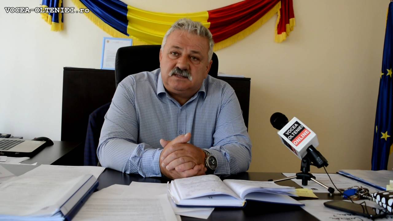 Interviu cu Primarul orasului Babeni, Stefan Bogdan - YouTube