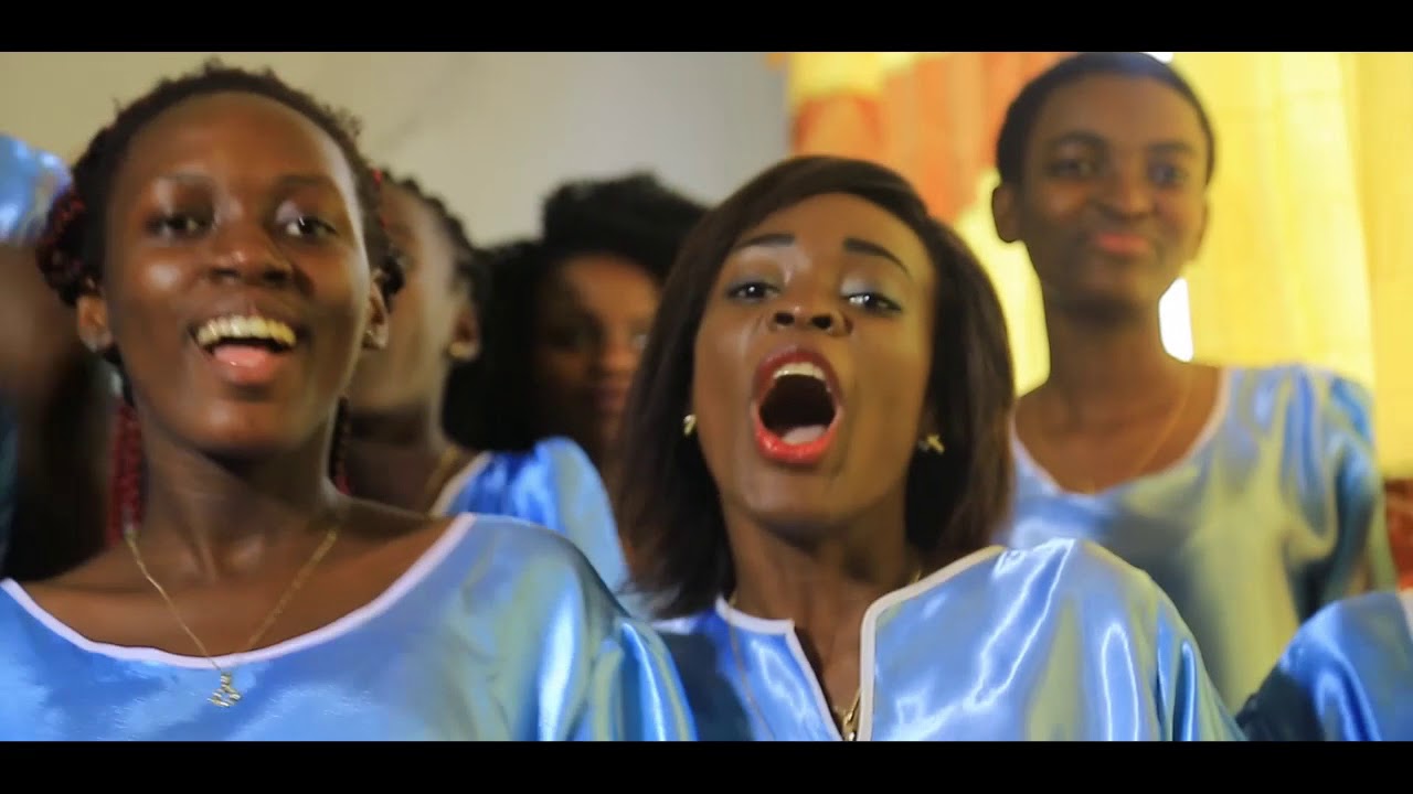 MAYAGA PRODLES PETITS CHANTEURS DE GUE GUE FEAT WAYN Clip Officiel ...