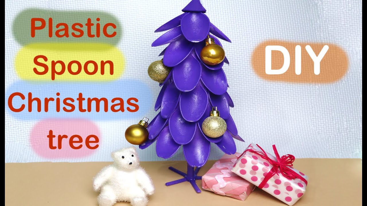 How to make a plastic spoon Christmas tree - YouTube