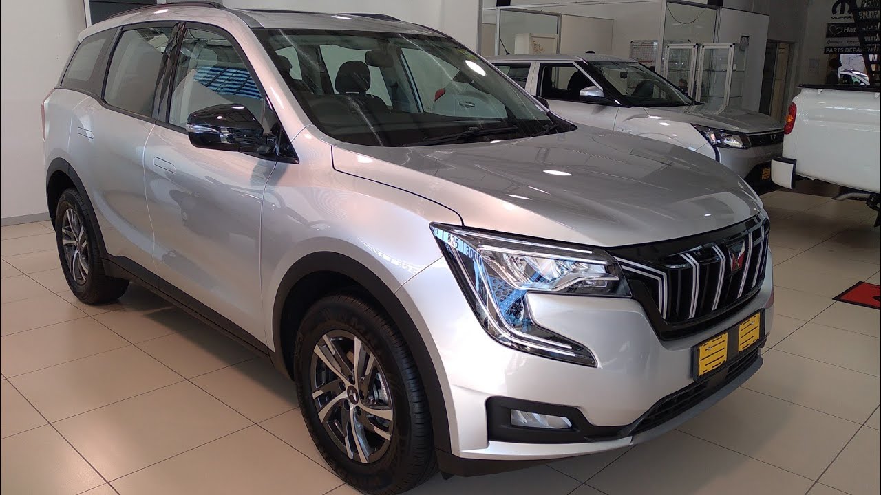 Mahindra XUV700 AX5 REVIEW!!! full interior and exterior review. # ...