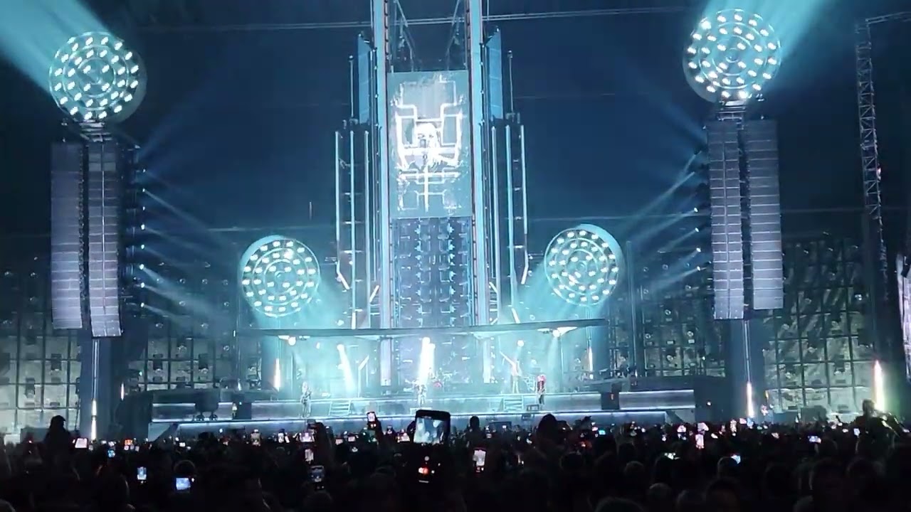 Rammstein - Du Hast (Live at San Antonio TX) - YouTube