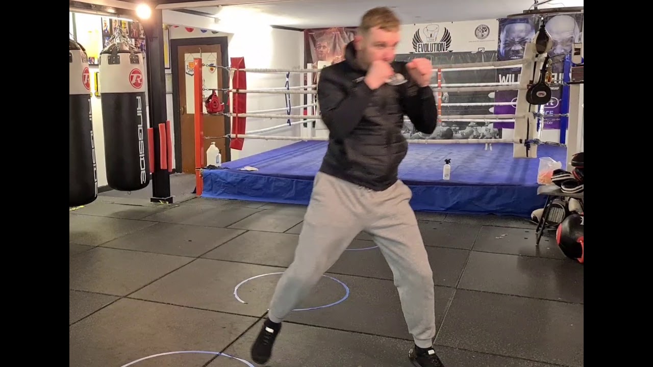Shadow boxing practice - YouTube