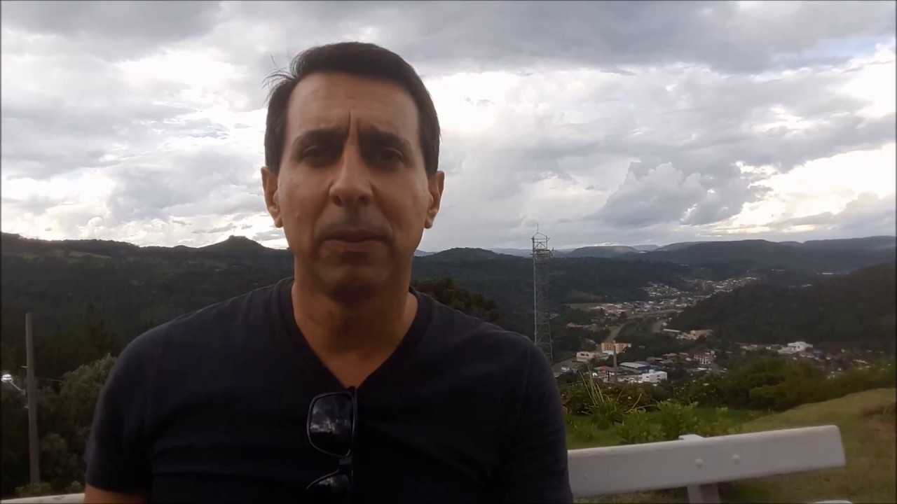 Palestrante Sandro Libardoni - Se eu pudesse voltar no tempo... - YouTube