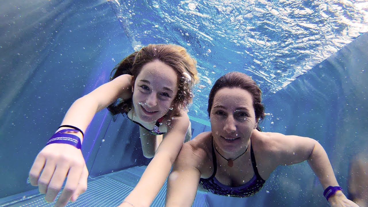 Carla Underwater Swimming With My Mom With Snow Around Youtube