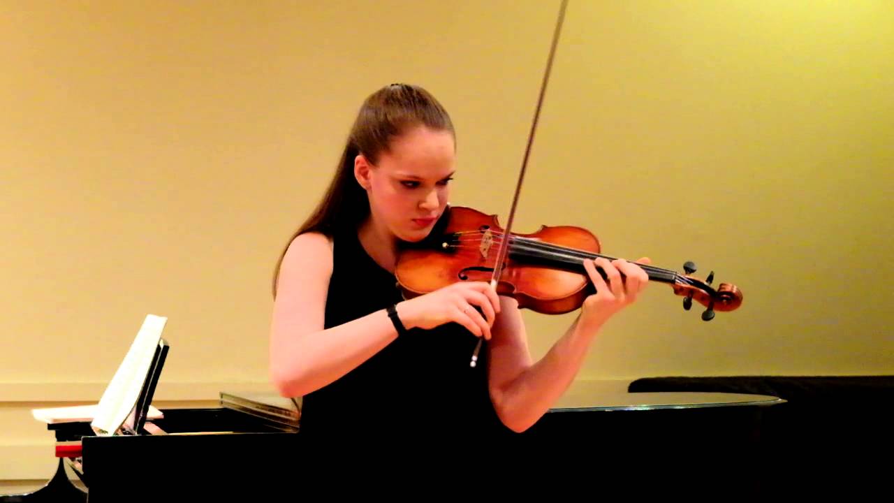 Emily Kohn playing Conus Violin Concerto in e minor - YouTube