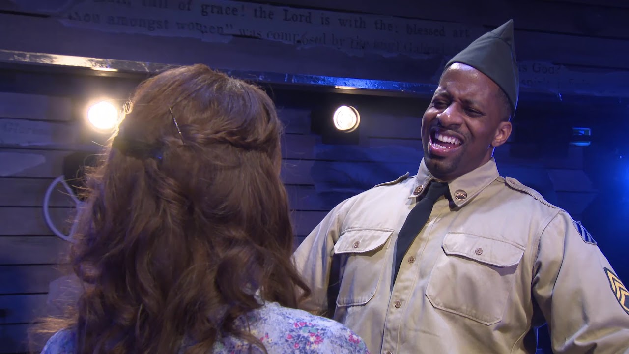 Violet trailer - YouTube