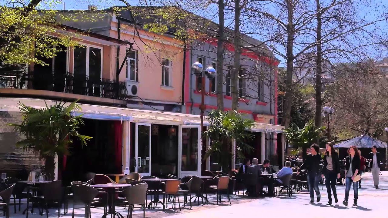 Svishtov, student city on the banks of the Danube. - YouTube