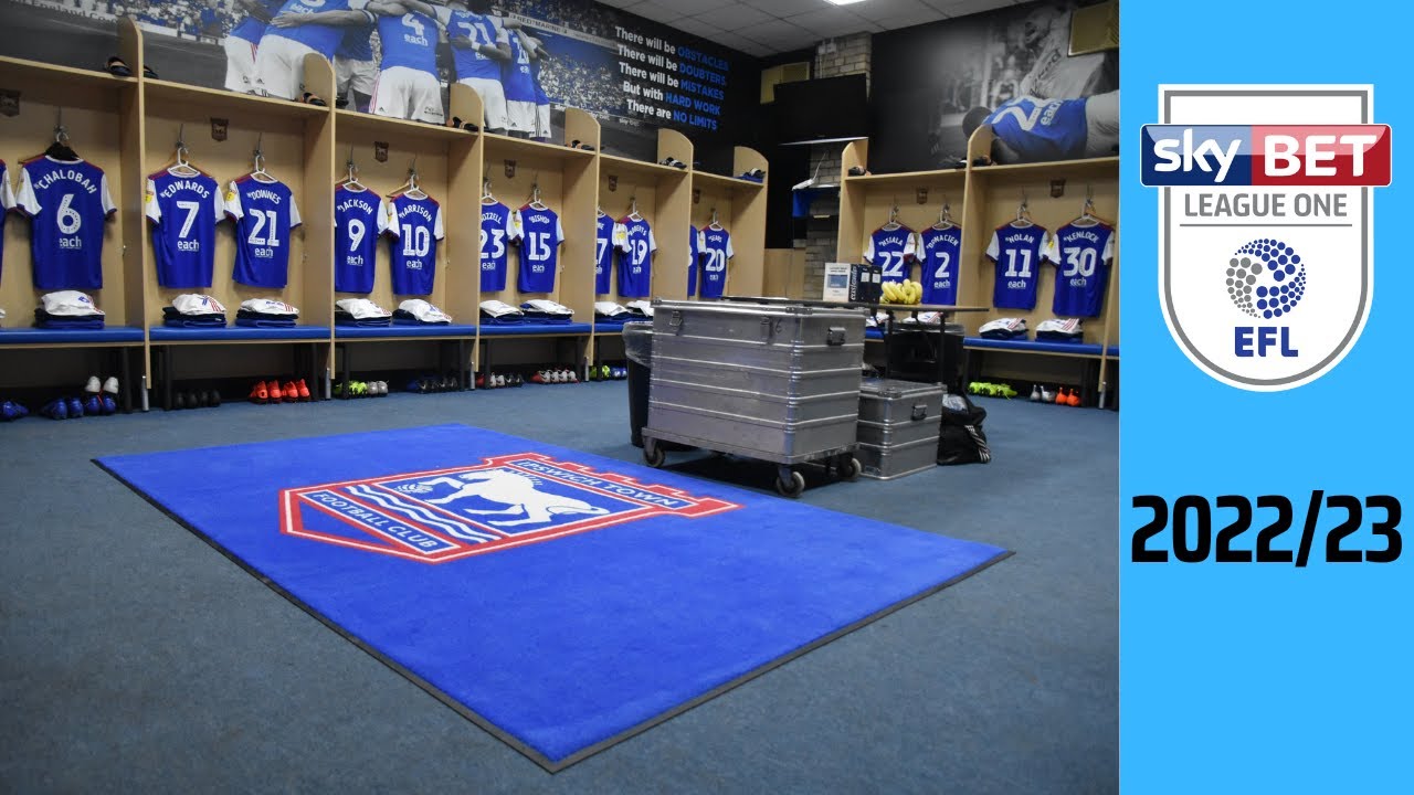 League One Dressing Rooms 2022/23 - YouTube