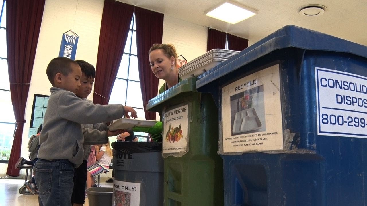 Center Street School Grades of Green - What's Up El Segundo - YouTube