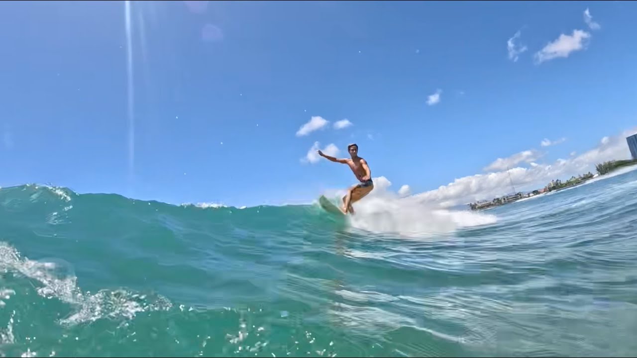 CLEAN REEF BREAK IN HAWAII | WATER FOOTAGE - YouTube