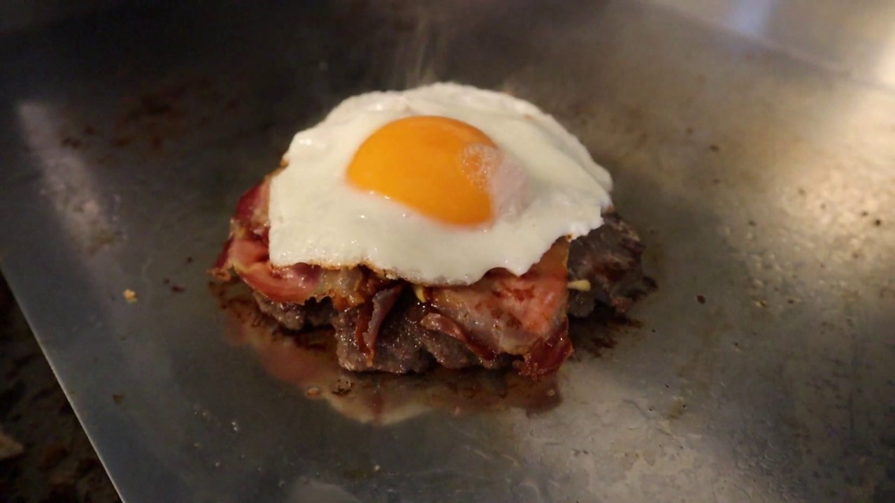 Snackpoint All American Burger - YouTube