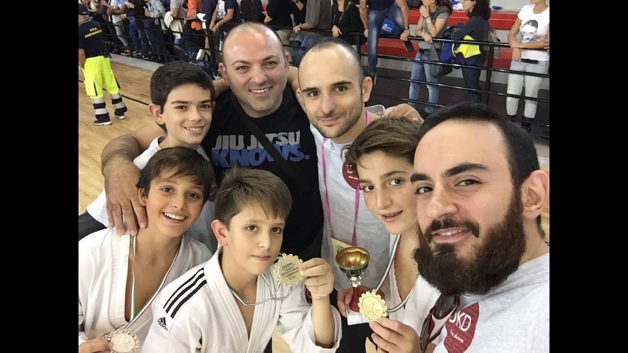 11 years old DKD kids at their first Ju Jitsu competition - YouTube