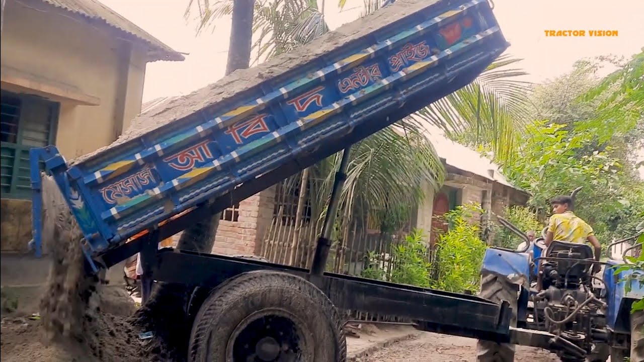 Sand load tractor in The Biggest River Unloading Digital hydraulic ...