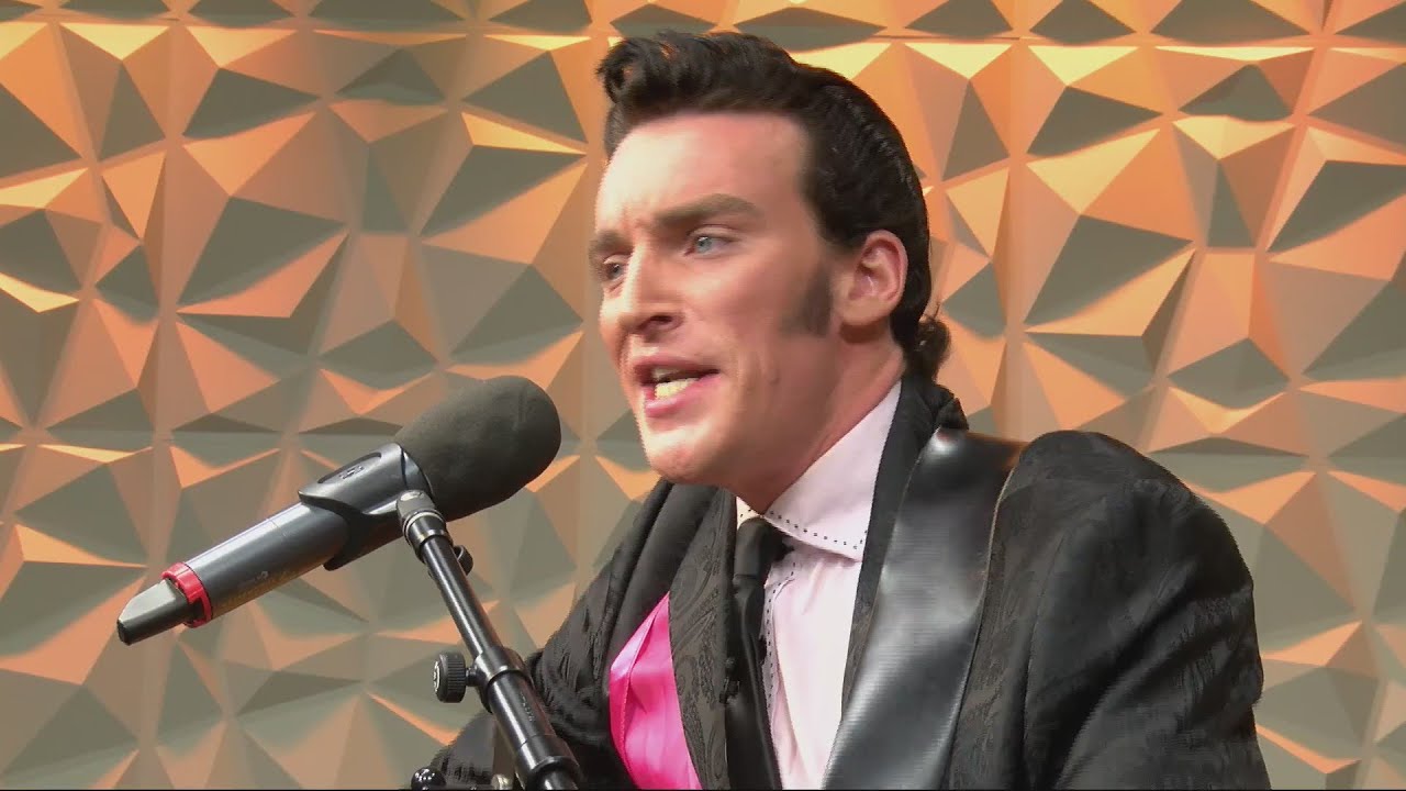 CI Living Logan Kirby Performs on the ciStage - YouTube