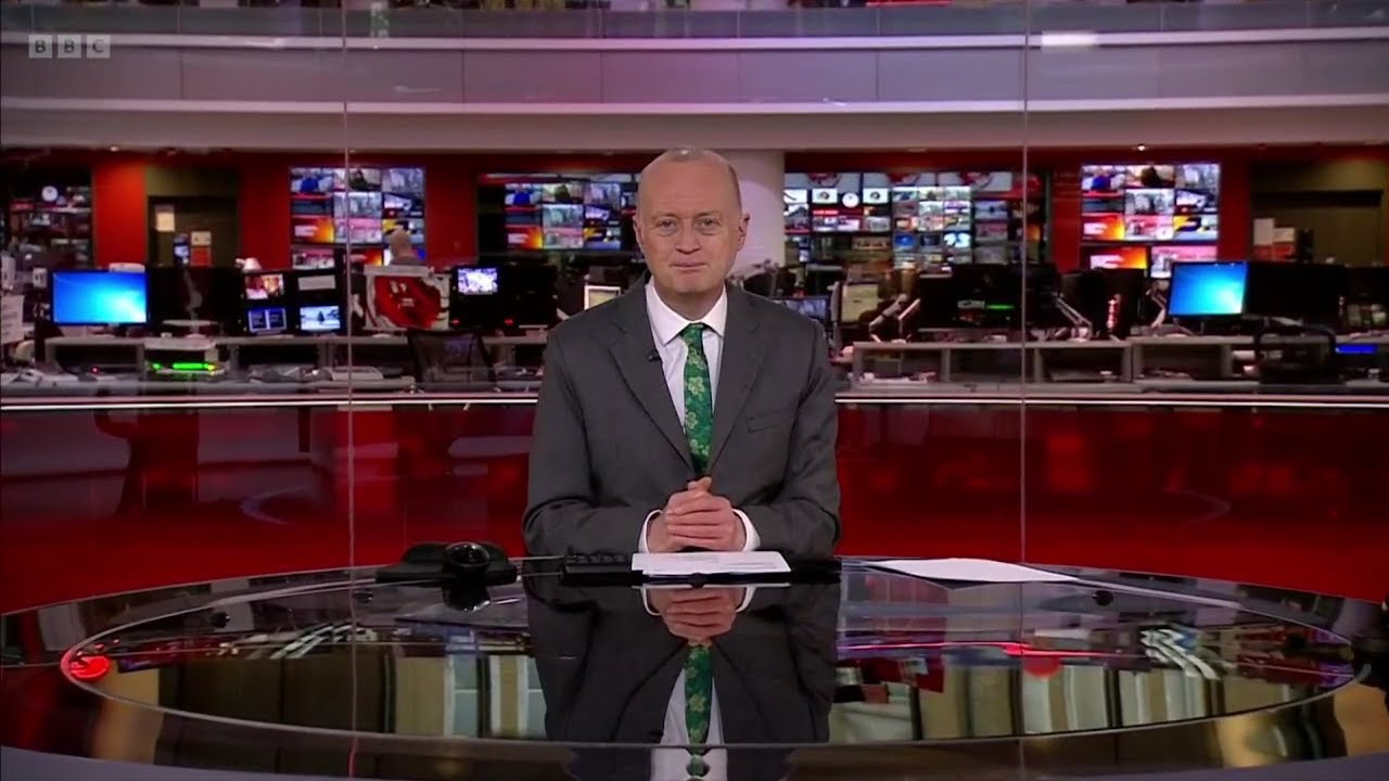 BBC News at One (27th December 2021) - YouTube