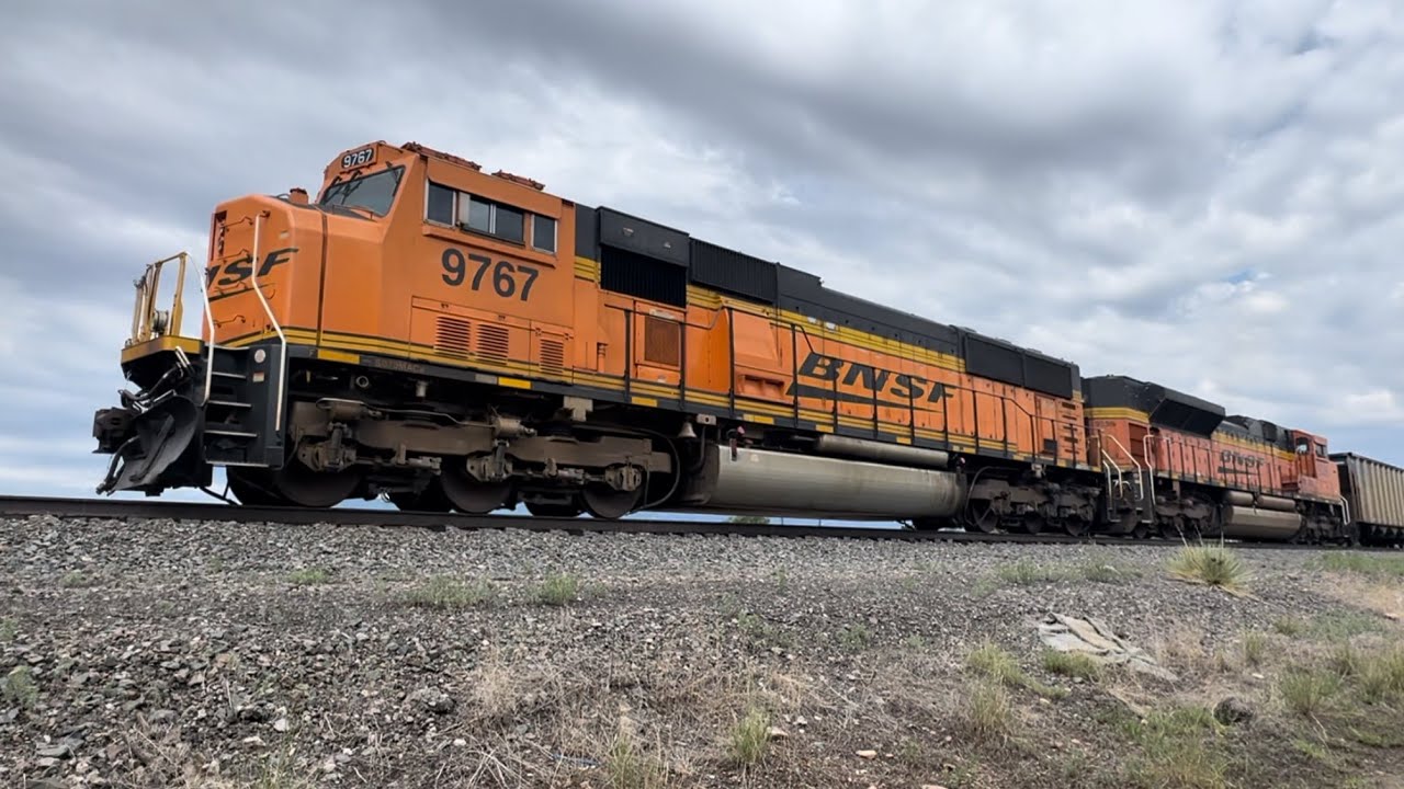 BNSF #8444 Lead’s The E-MLTATM0-12A Through Crews, CO With H3 MACe DP Unit 7/21/24. - YouTube