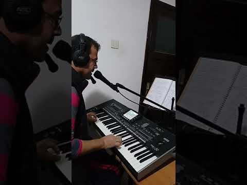 Mikail UĞUZ/Canlı prformans- Korg pa3x/ Ah o saçların