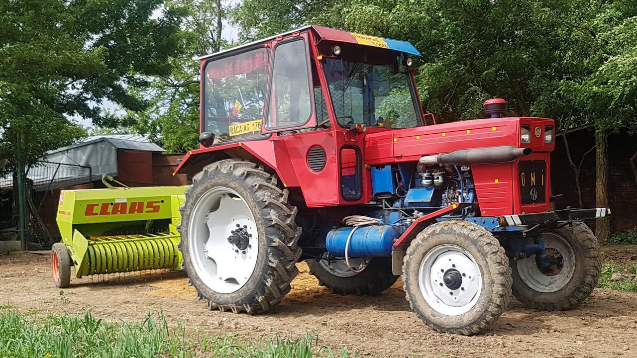 Claas markant 40 & Universal 650M - YouTube