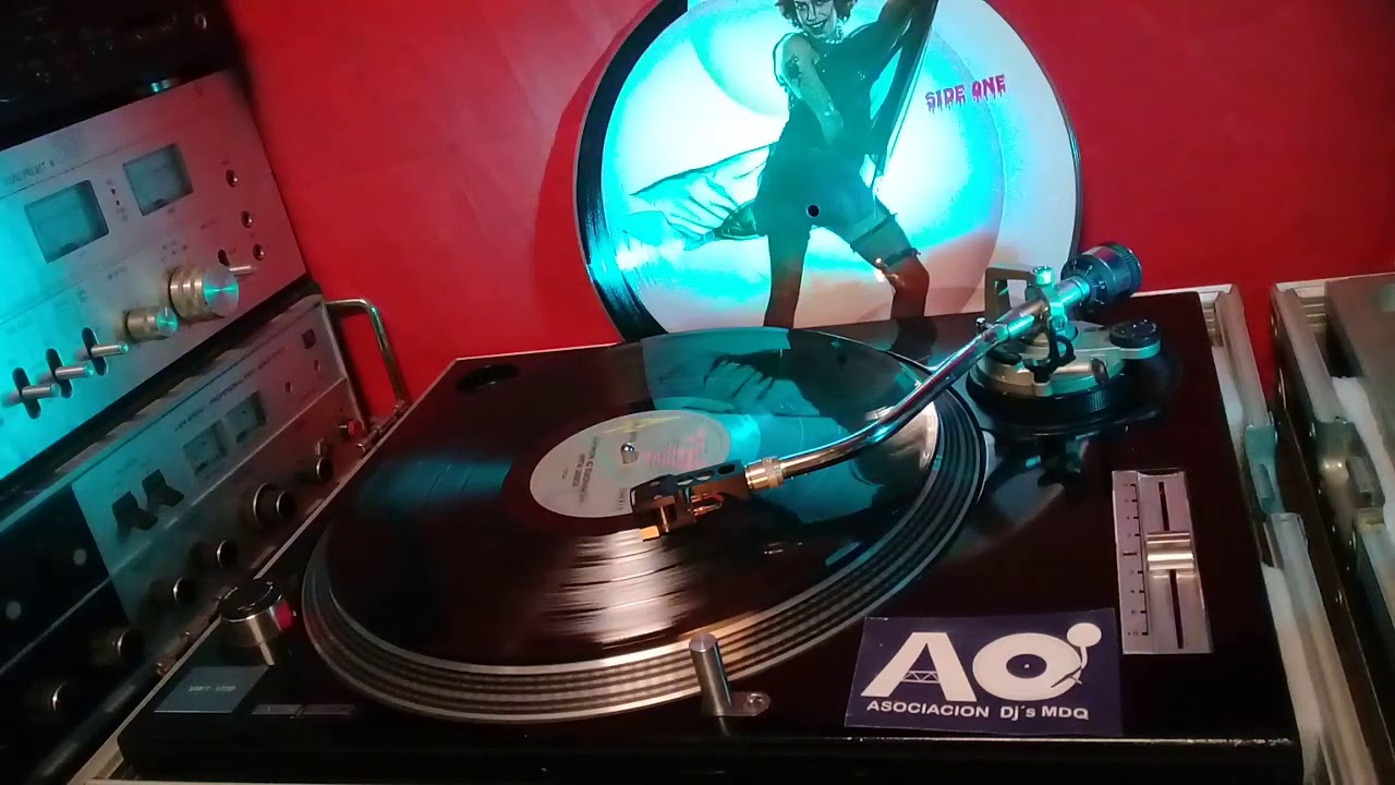 ROBERT PLANT "Big Log" Vinilo 1983 DJ JOAN - MDQ - YouTube
