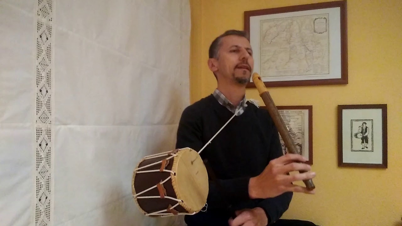 Terpsichore: Courante - Michael Praetorius, 1612 - YouTube