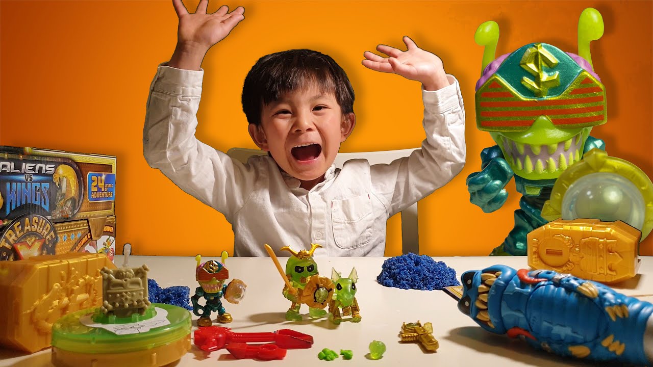 Treasure X Hunters - Treasure X Aliens vs Kings unboxing review - Part ...