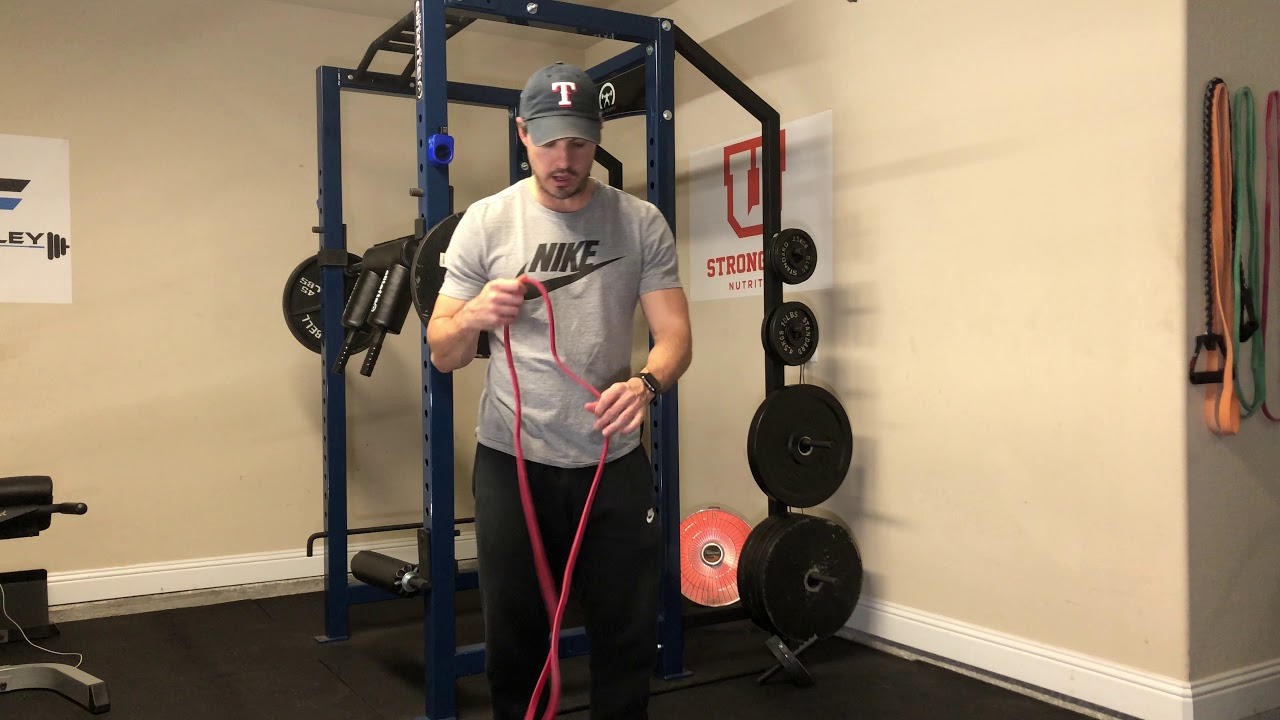 Banded Single Arm Lateral Raise - YouTube