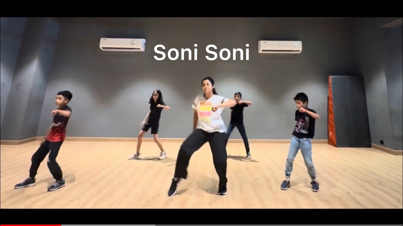 Soni Soni #sonisoni #ishqvishkpyaarvyaar #byebyebye #dance - YouTube